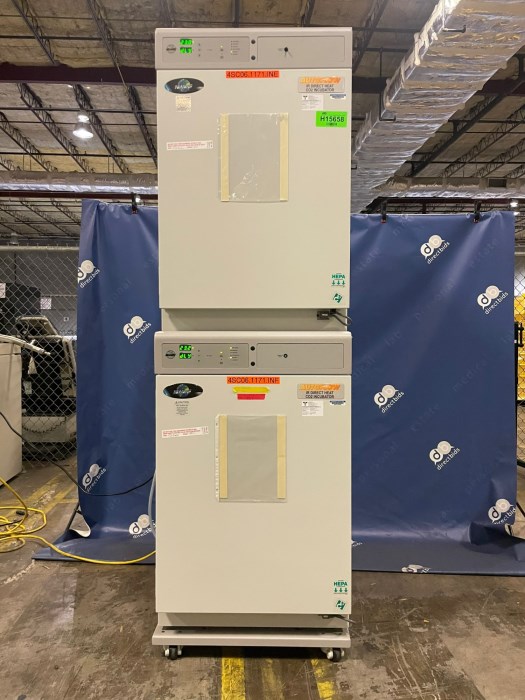 Heraeus Hera Cell 150 Incubator *Lot of 2 Items* for sale